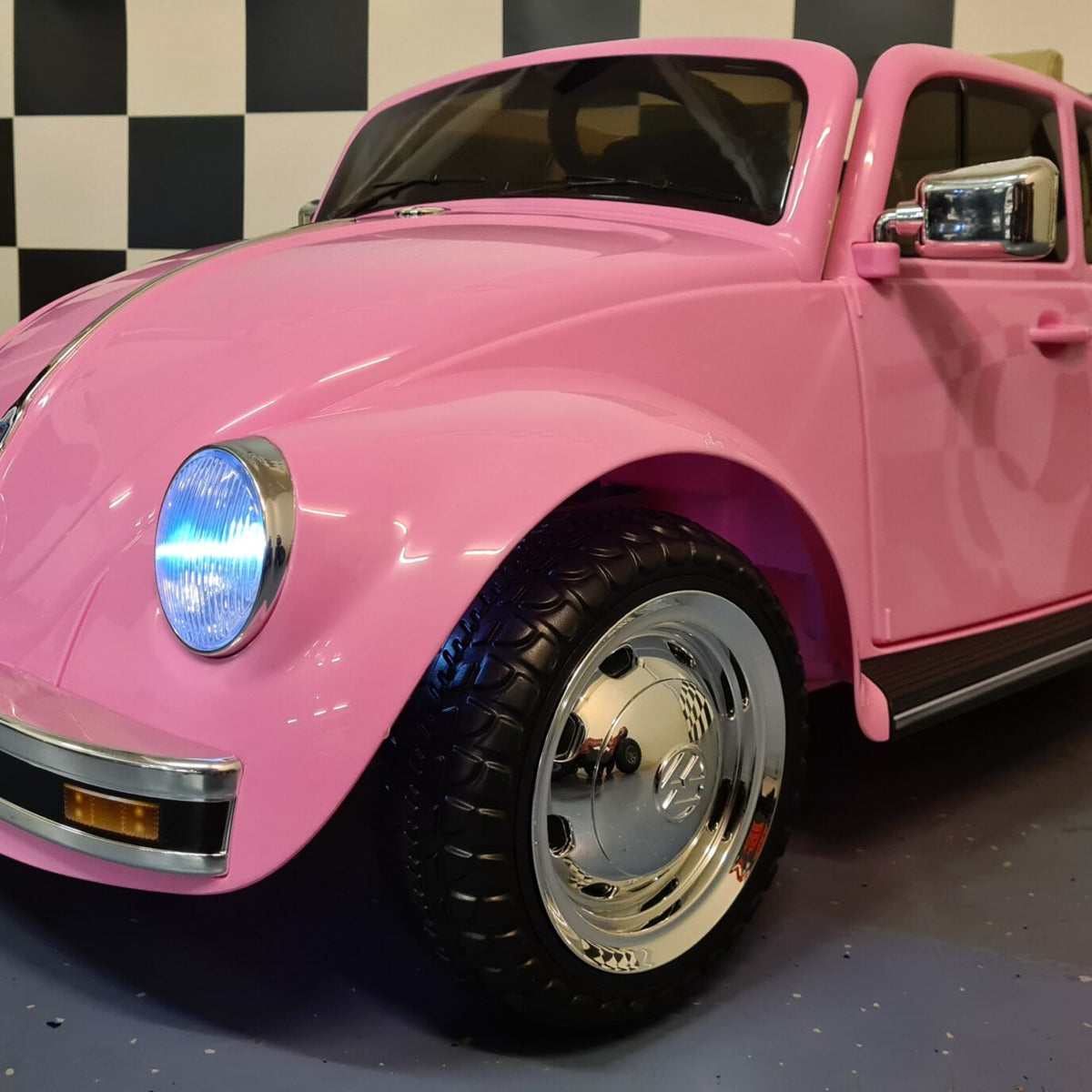 Children's car Volkswagen Kever 12 volt pink – FjernstyretDK
